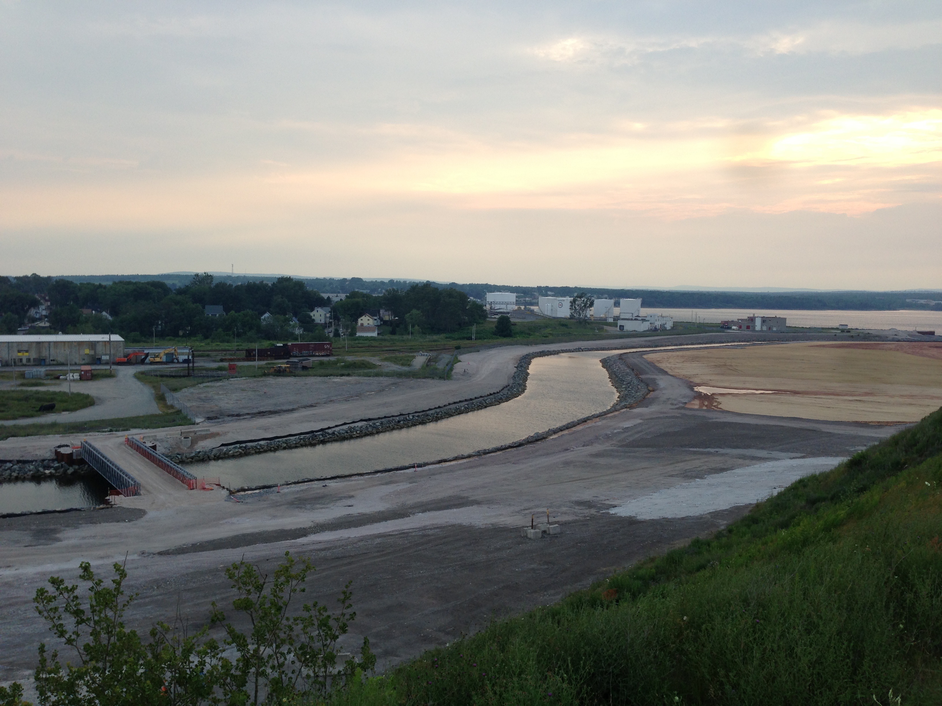 2013-07-17 Tar Ponds View to Northwest | Contrarian